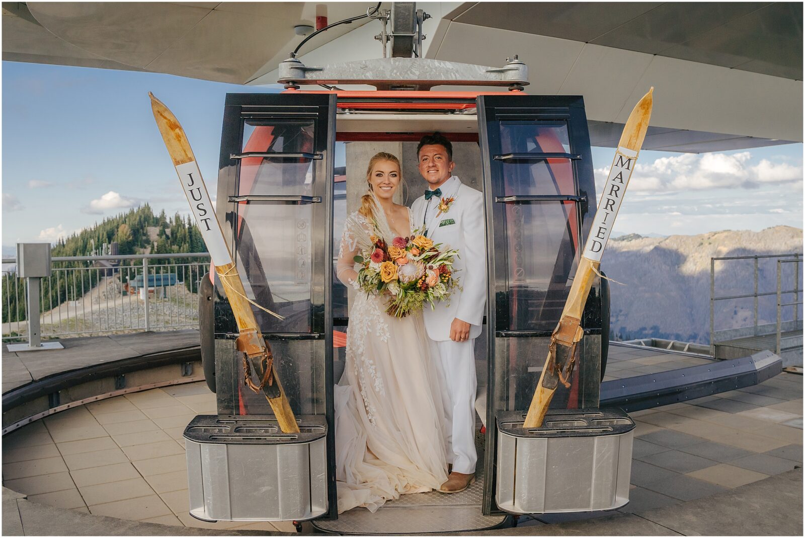 Crystal Mountain Resort Wedding | Darian + Patrick
